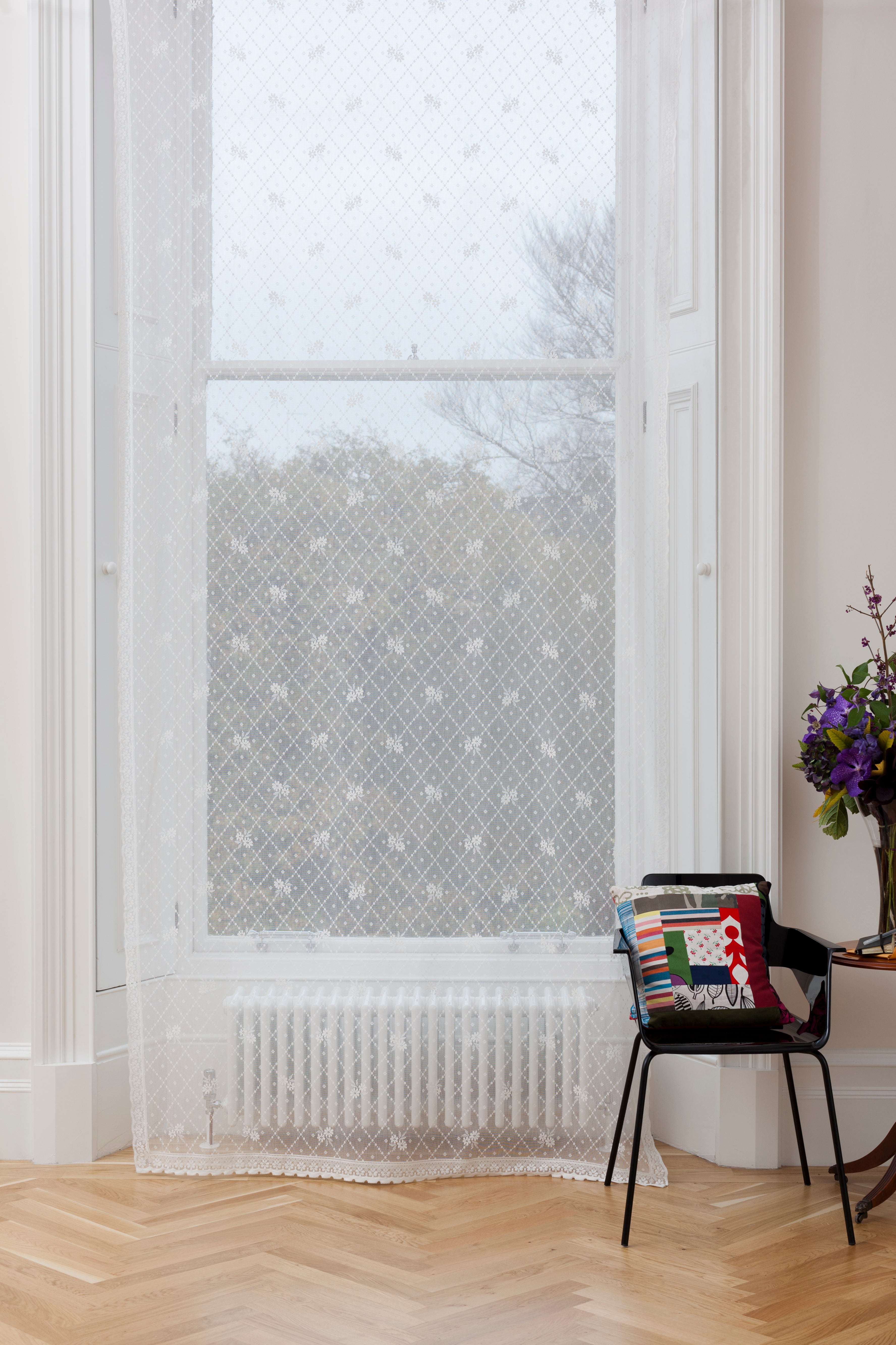 Daisy Trellis Lace Panel